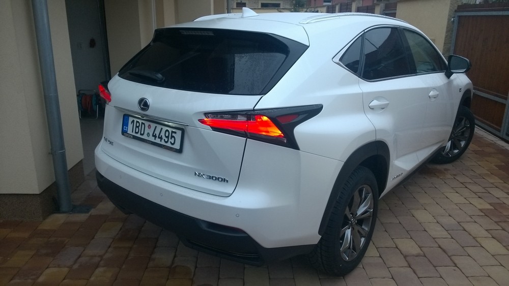 Lexus NX 300h F-sport AWD | Tuning-in.cz
