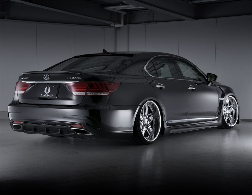 Lexus LS - body kit VIP od AIMGAIN 3-dílný set | Tuning-in.cz